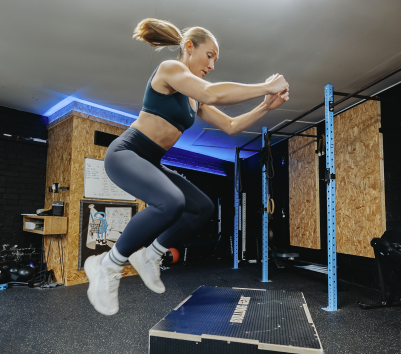 VEYR® — AI Powered Fitness That Adapts to You